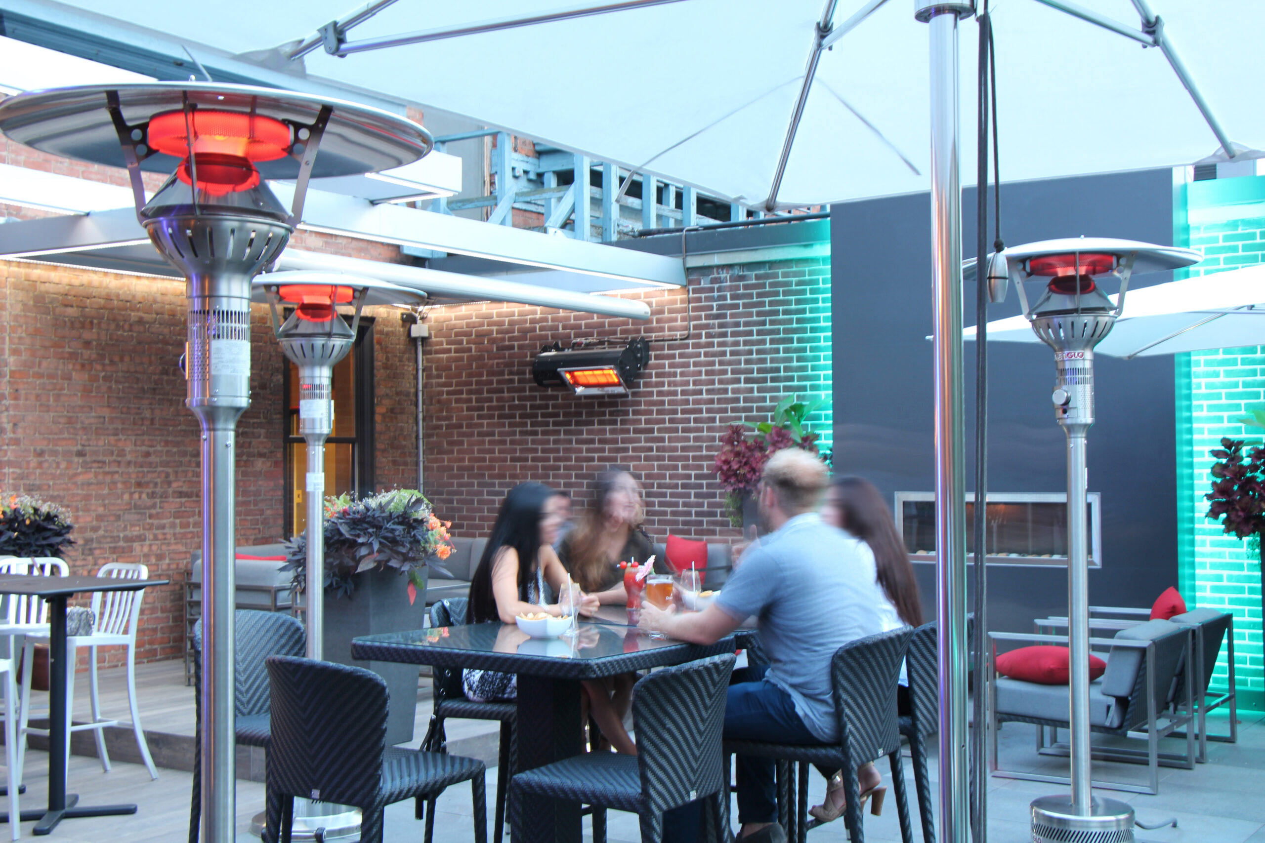 Outdoor Comfort at the Prestigious Hamilton Club | IR Energy